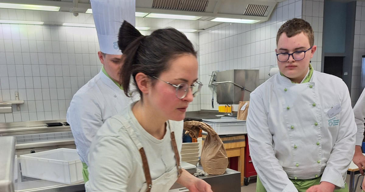 Absolventin Veronika Dörfler – Kärntner Tourismusschule